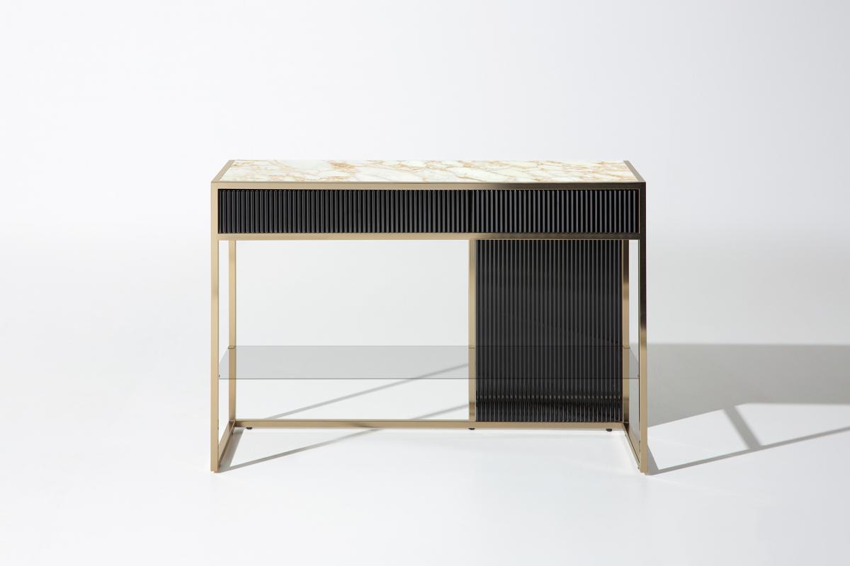 ENTRY.CONSOLE 2– MADERA